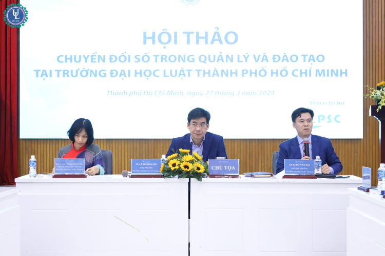 Hội thảo “Chuyển đổi số trong quản lý và đào tạo” tại Trường Đại học Luật Thành phố Hồ Chí Minh